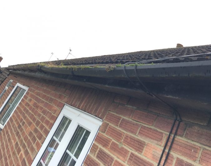 How To Fix A Sagging Gutter - Blog